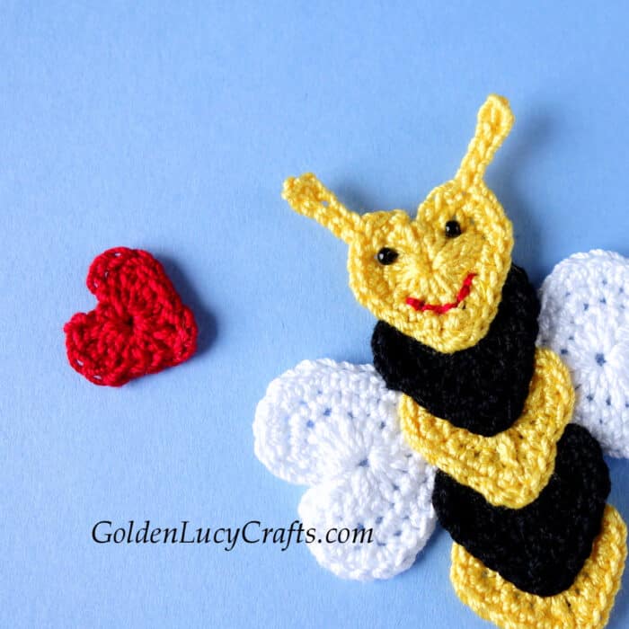 Heart Bee Applique, Free Crochet Pattern - GoldenLucyCrafts