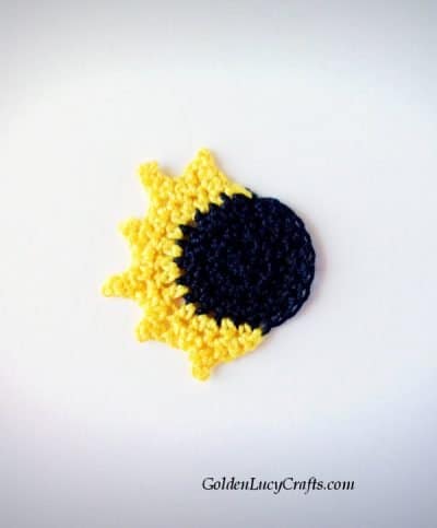 Crochet Partial Solar Eclipse Applique - GoldenLucyCrafts