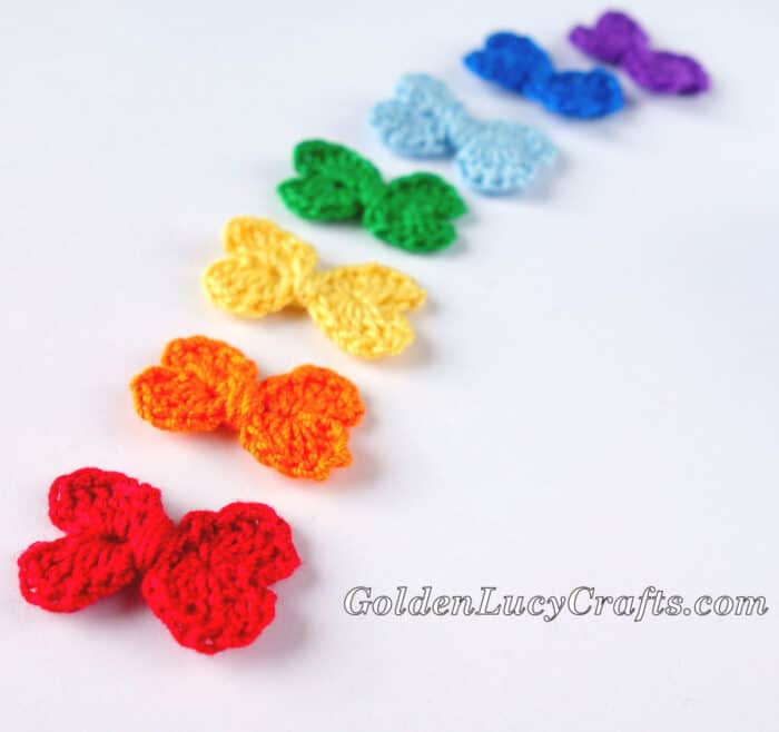 Mini Bow, Heart Bow, Free Crochet Pattern - GoldenLucyCrafts