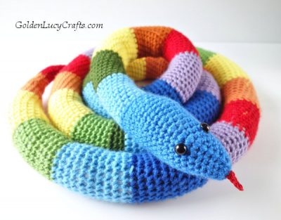 Crochet Rainbow Snake, Free crochet Pattern - GoldenLucyCrafts
