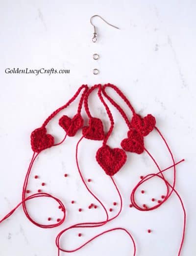 Crochet Heart Earrings, DIY, Free Crochet Pattern - GoldenLucyCrafts