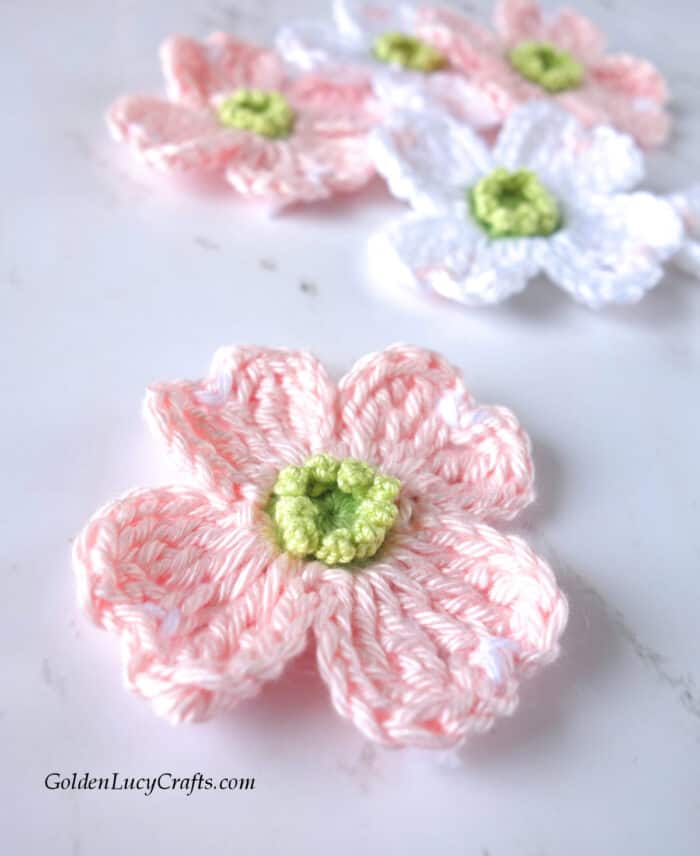 Crochet Dogwood Flower, Free Crochet Pattern - GoldenLucyCrafts