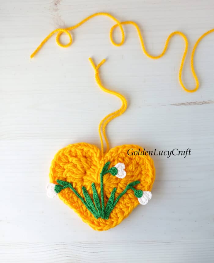 Crochet Spring Heart, Wall Decor - GoldenLucyCrafts