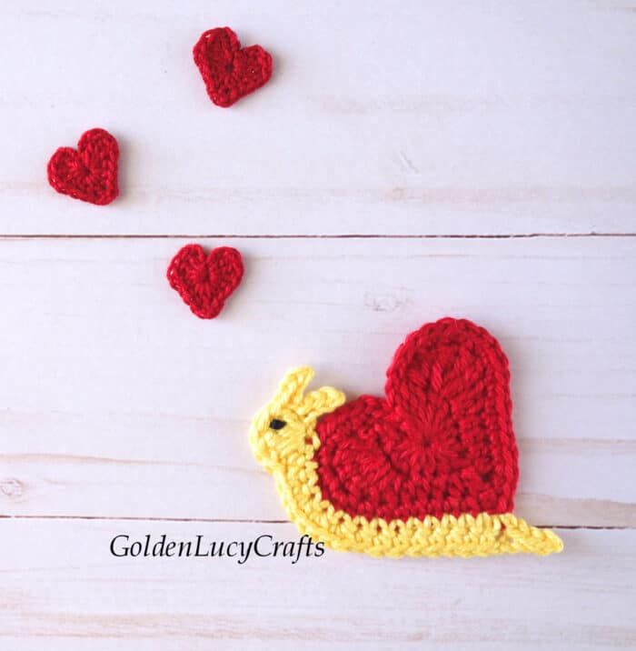 Crochet Snail Applique, Valentine’s Day Heart Snail – GoldenLucyCrafts