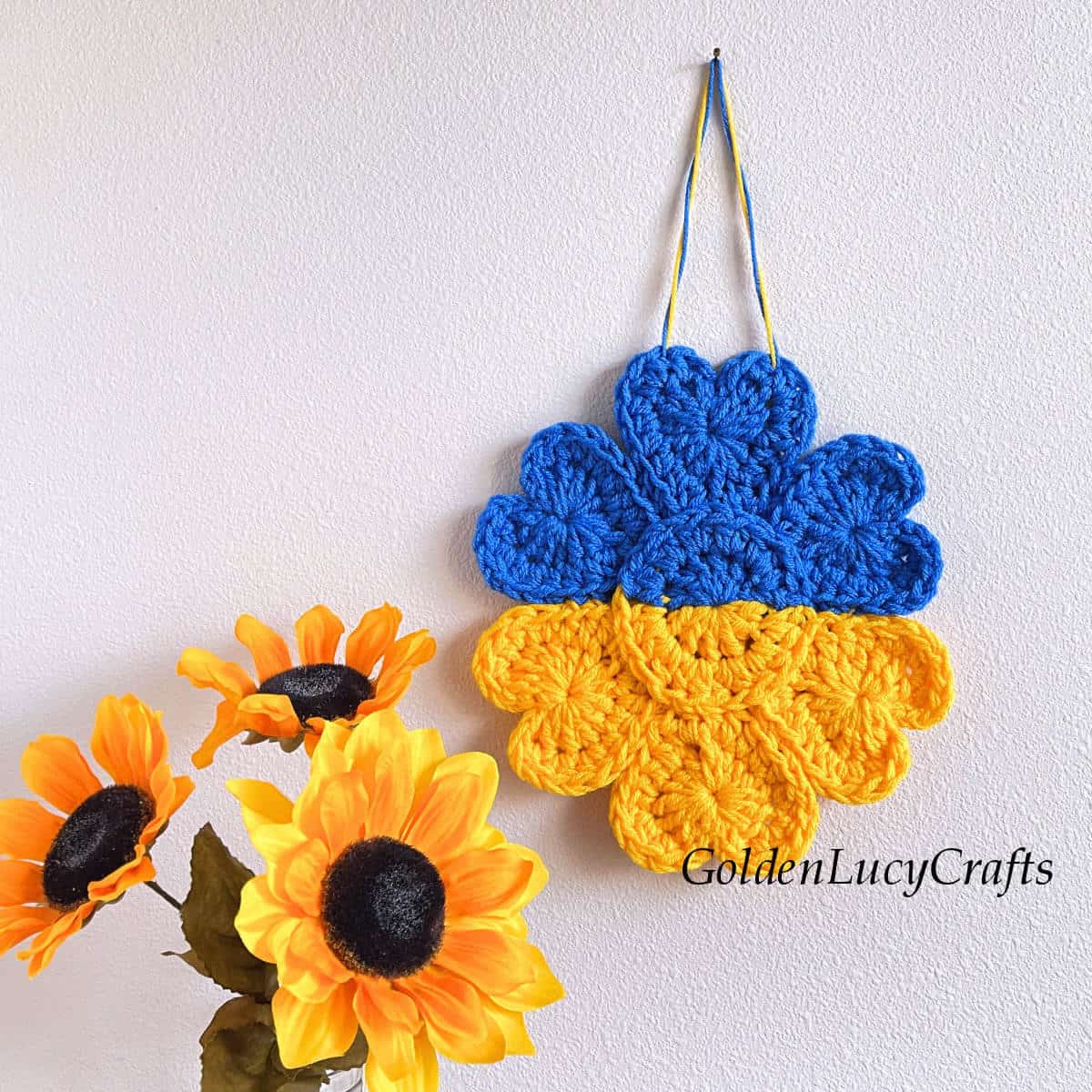 Crochet Ukrainian Sunflower - GoldenLucyCrafts