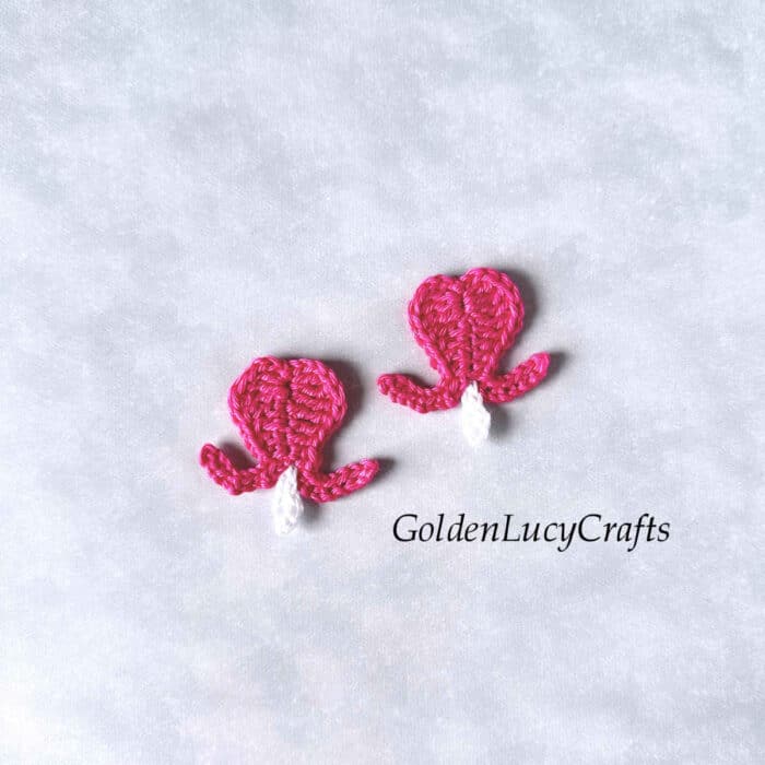 Bleeding Heart Applique, Free Crochet Pattern - GoldenLucyCrafts