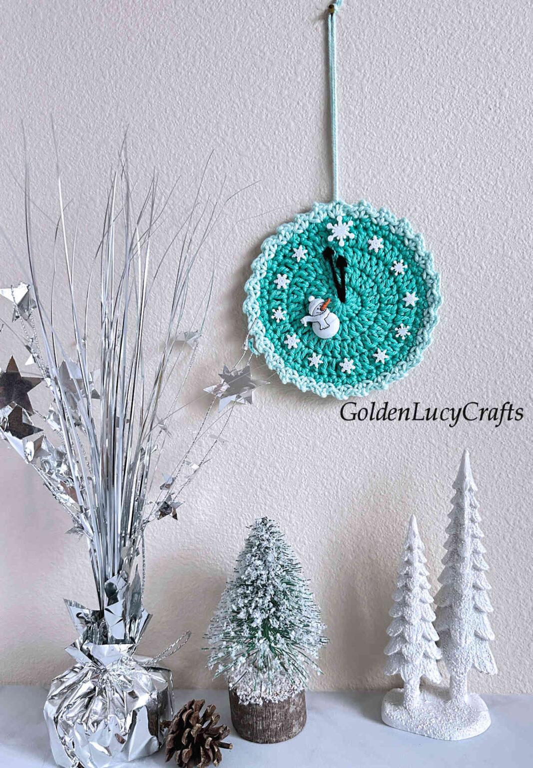 New Year Ornament, Free Crochet Pattern - GoldenLucyCrafts