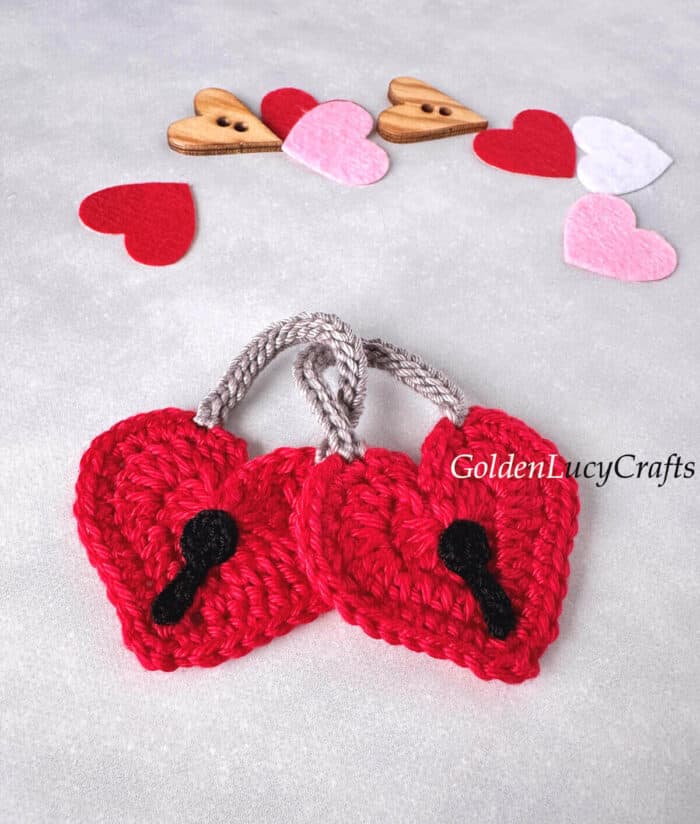 Love Locks Crochet Pattern - GoldenLucyCrafts