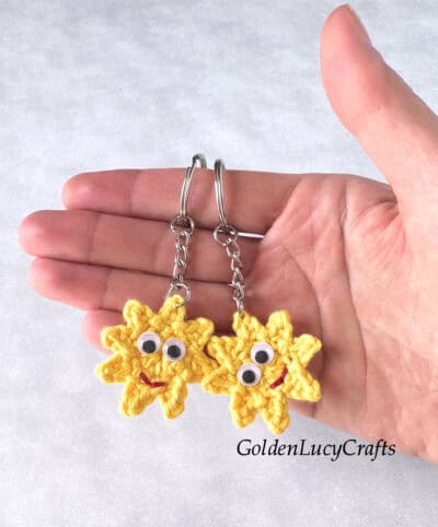 Crochet Pattern Sun Keychain - GoldenLucyCrafts