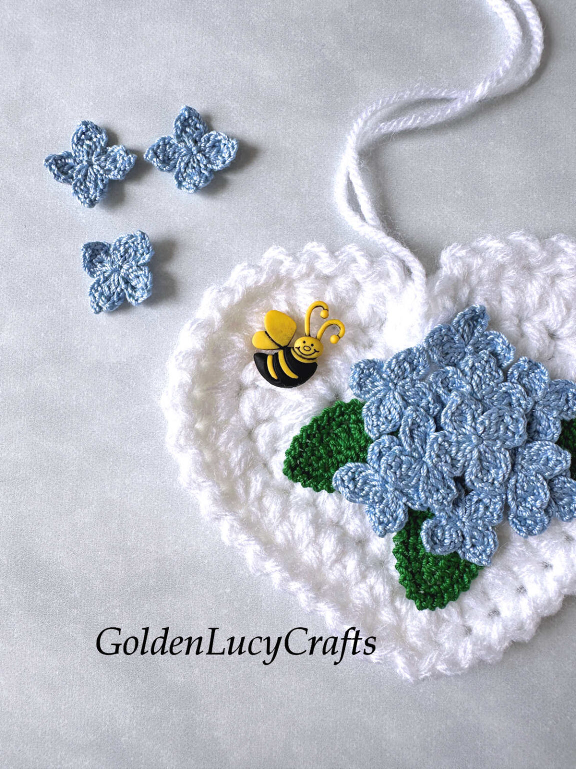 Crochet Hydrangea Heart Ornament - GoldenLucyCrafts