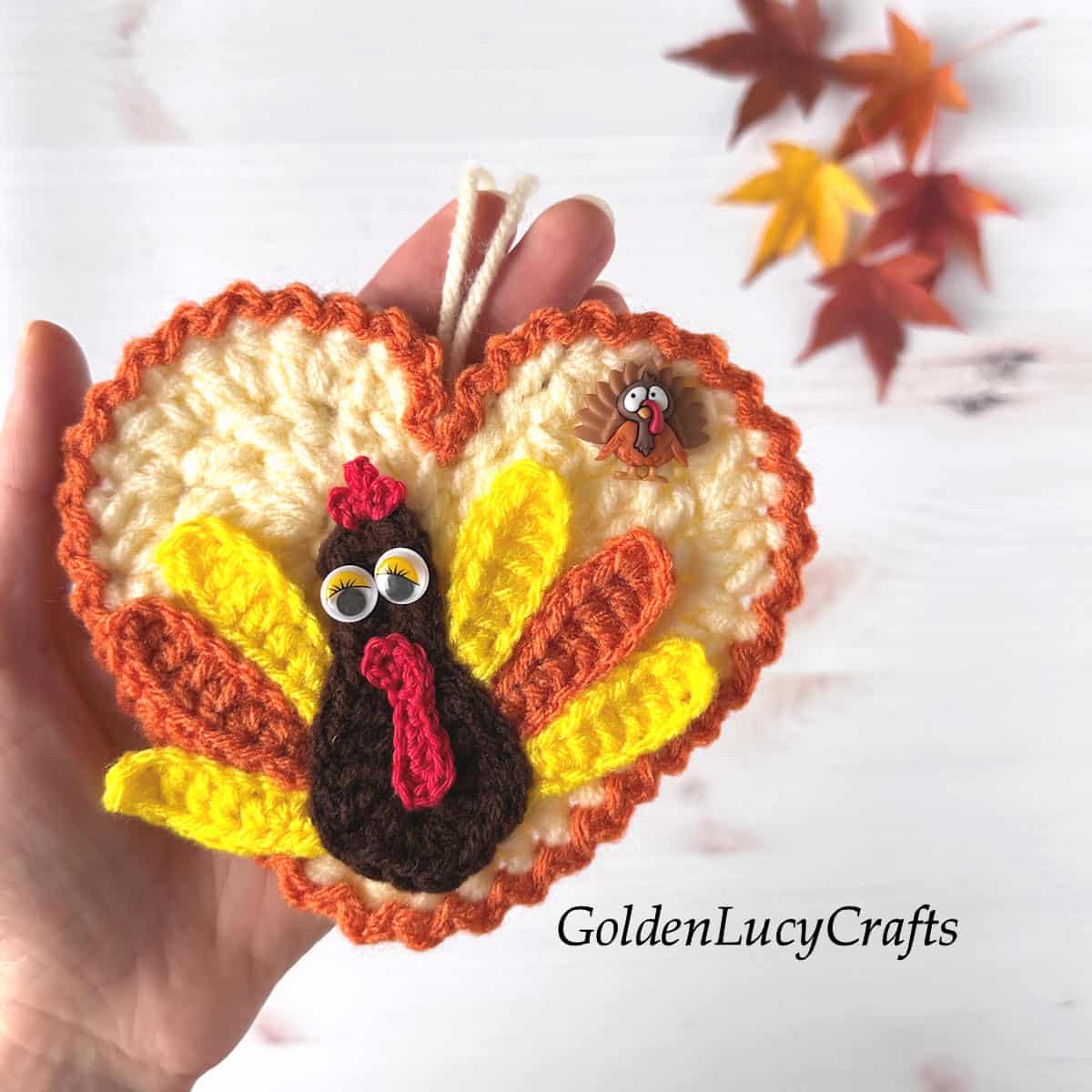 Thanksgiving Turkey Ornament, Crochet Pattern - GoldenLucyCrafts