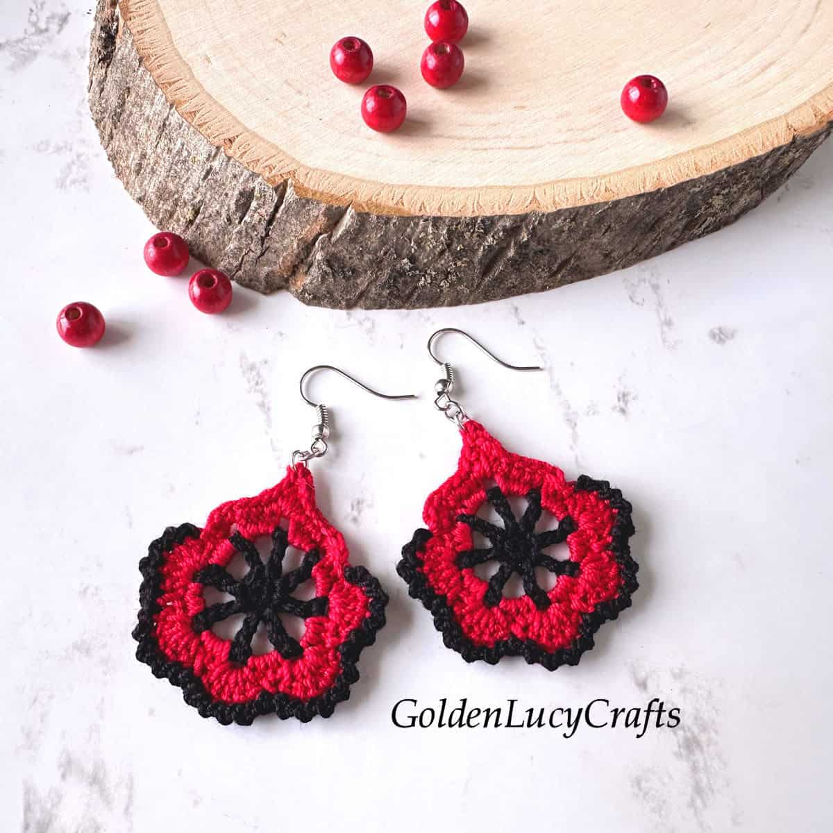 Miniature Mandala Earrings, Crochet Pattern - GoldenLucyCrafts